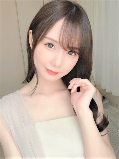 可愛い！日本のグラビアアイドル・女優、坂道みる（miru）の画像・動画 | バンコク旅行ナビ